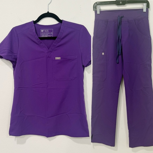 Figs | Pants & Jumpsuits | Figs Catarina Onepocket Scrub Top Kade Cargo ...